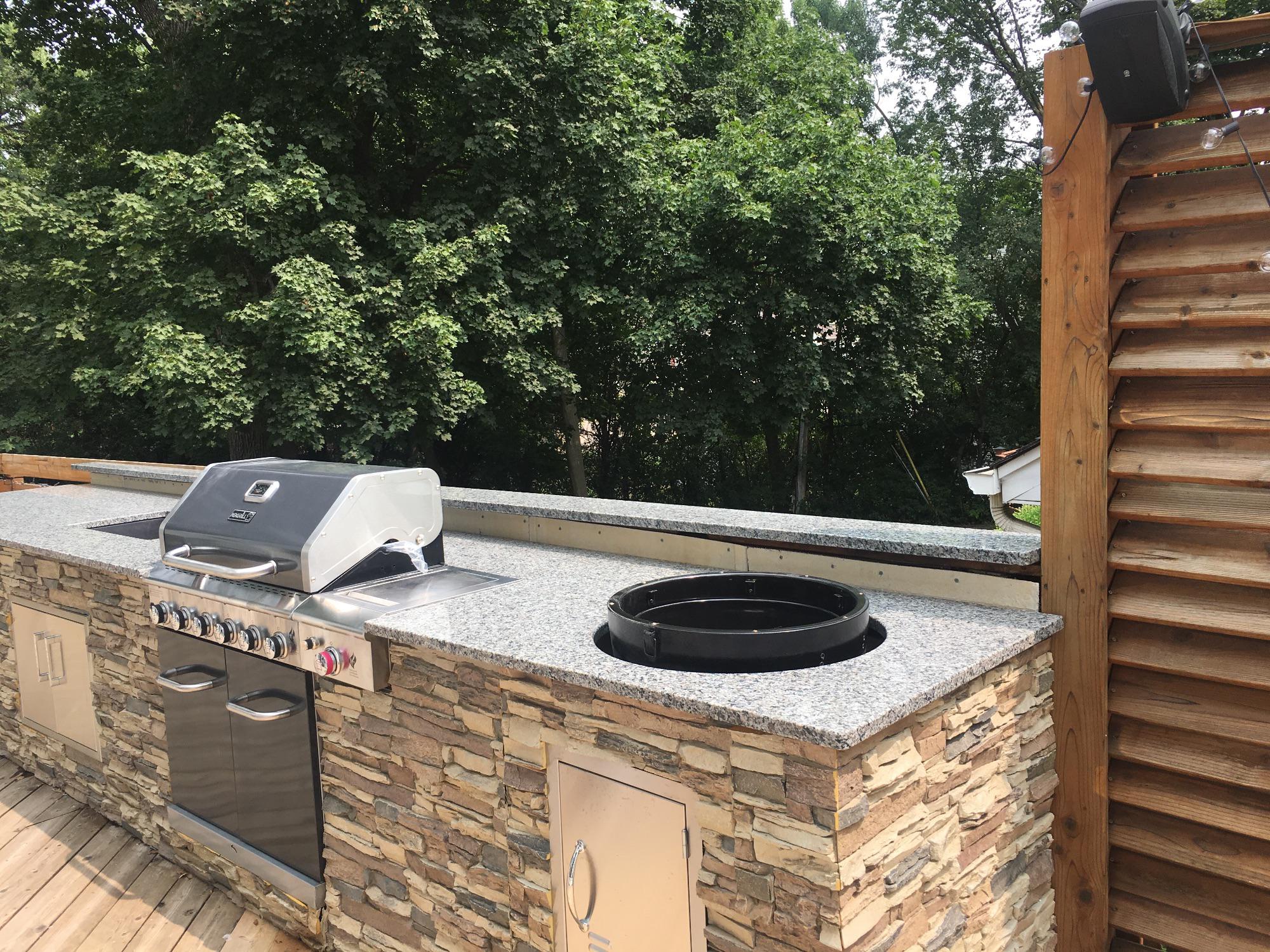 Choosing the Perfect Outdoor Kitchen Countertops - TCF Midwest